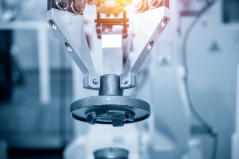 Implementing Robots into Your Die Casting Process | HowToRobot